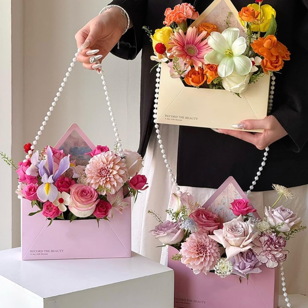 Envelope Flower Box for Florist Gift Arrangements on Weddings, Valenti ...